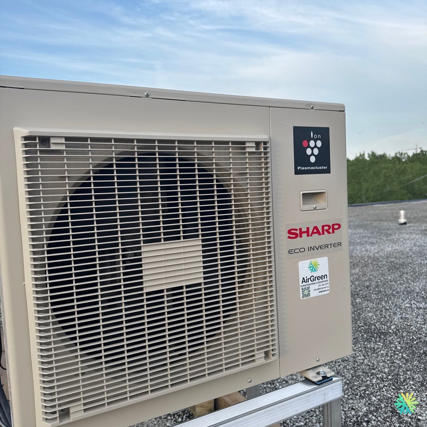 Installation d’une Sharp Eco Inverter thermopompe murale à Saint-Laure