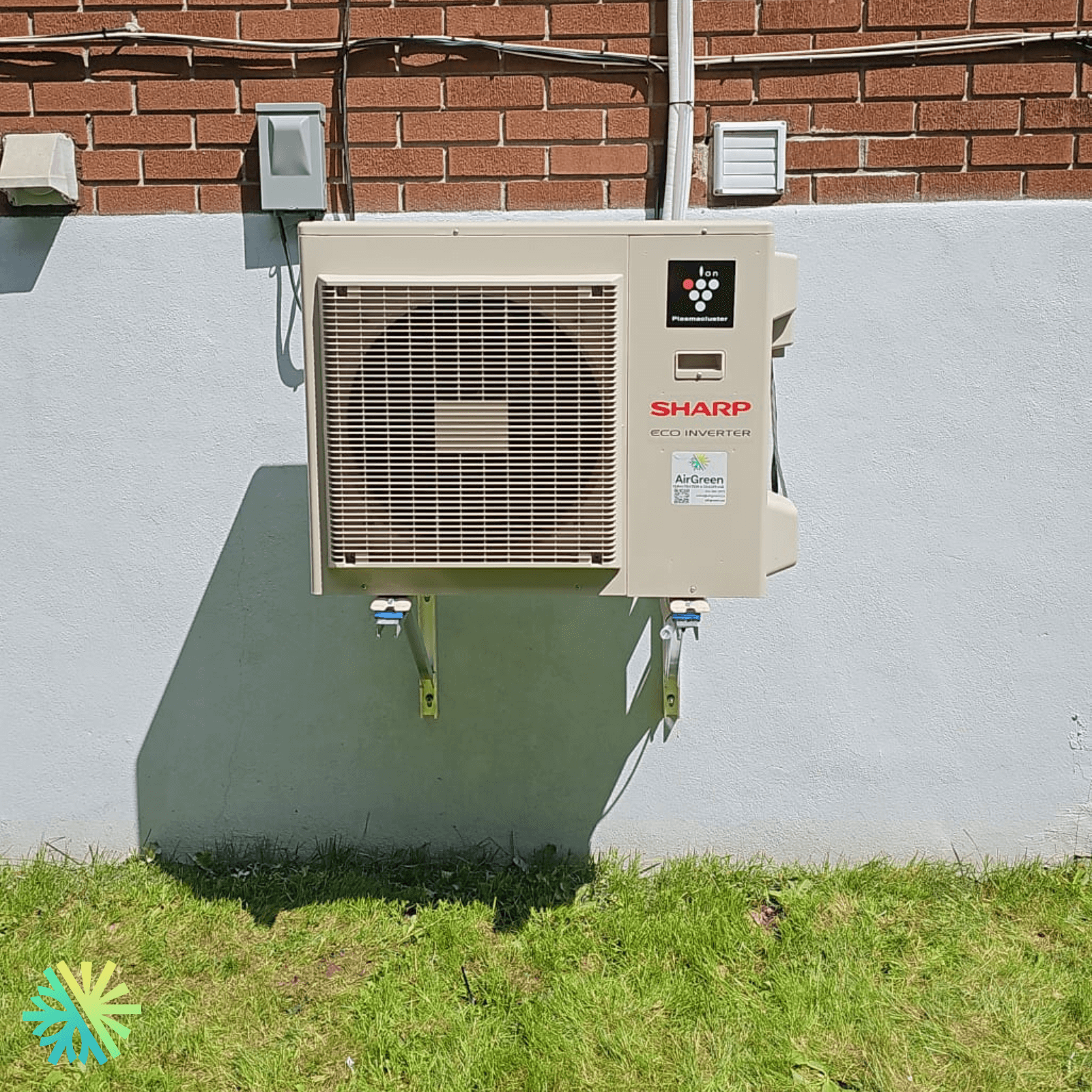 Installation Sharp ZU1 Mini Split Heat Pump in Boisbriand, North Shore