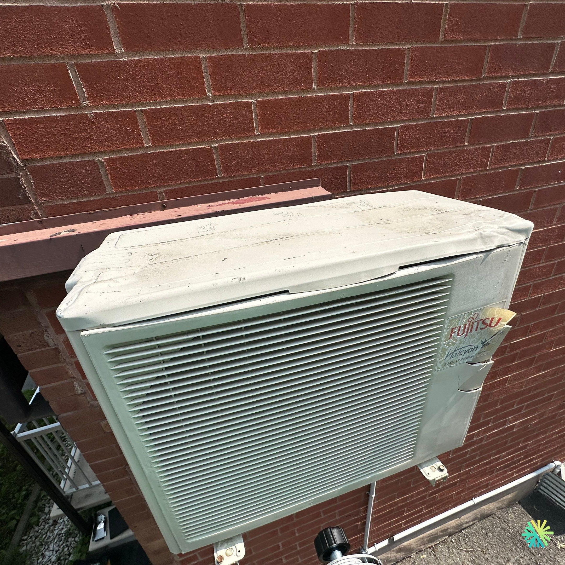 Réparation d’une thermopompe murale Fujitsu à Rosemont–La Petite-Patri ...