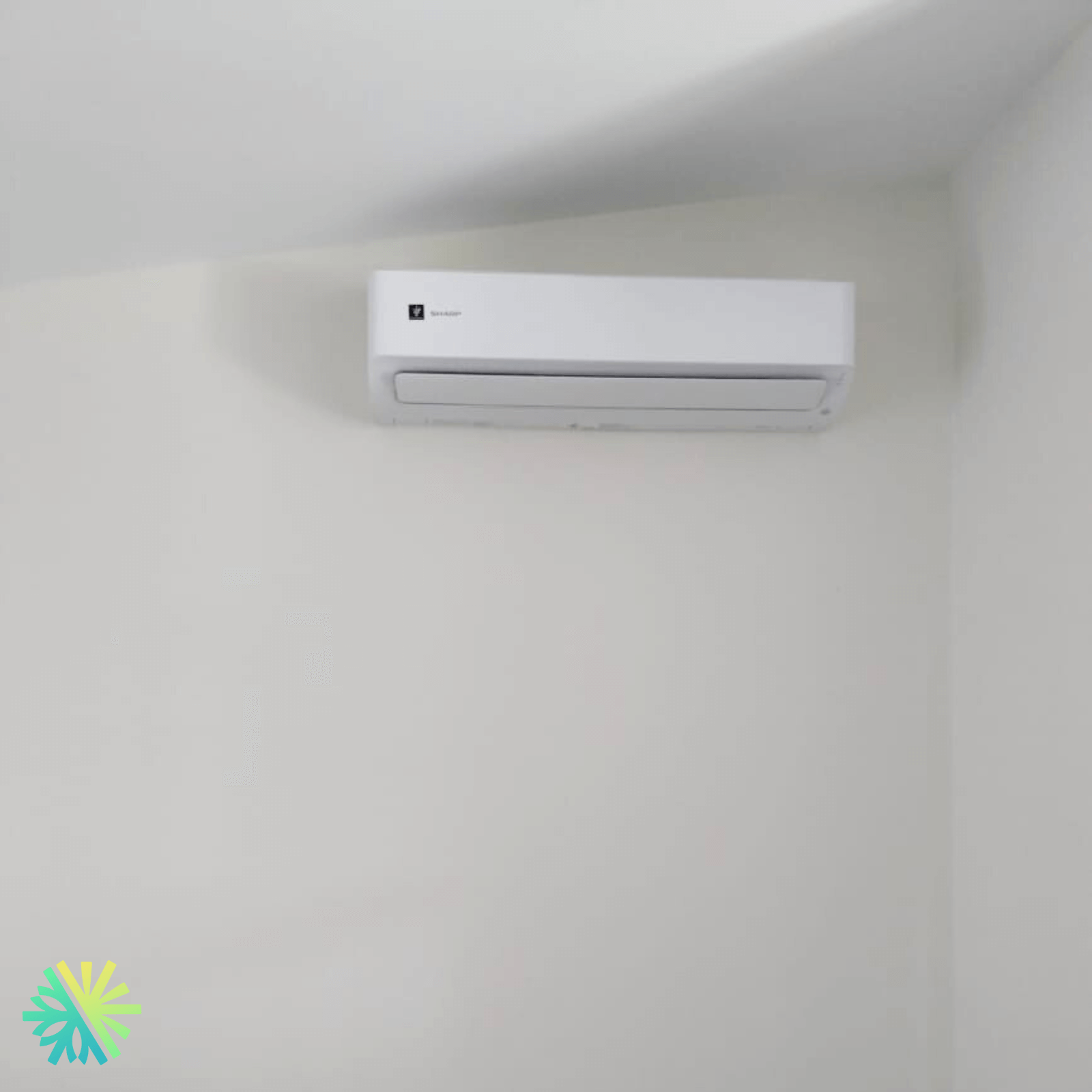 Installation of a Sharp ZU1 Mini Split in Saint-Eustache – AirGreen ...
