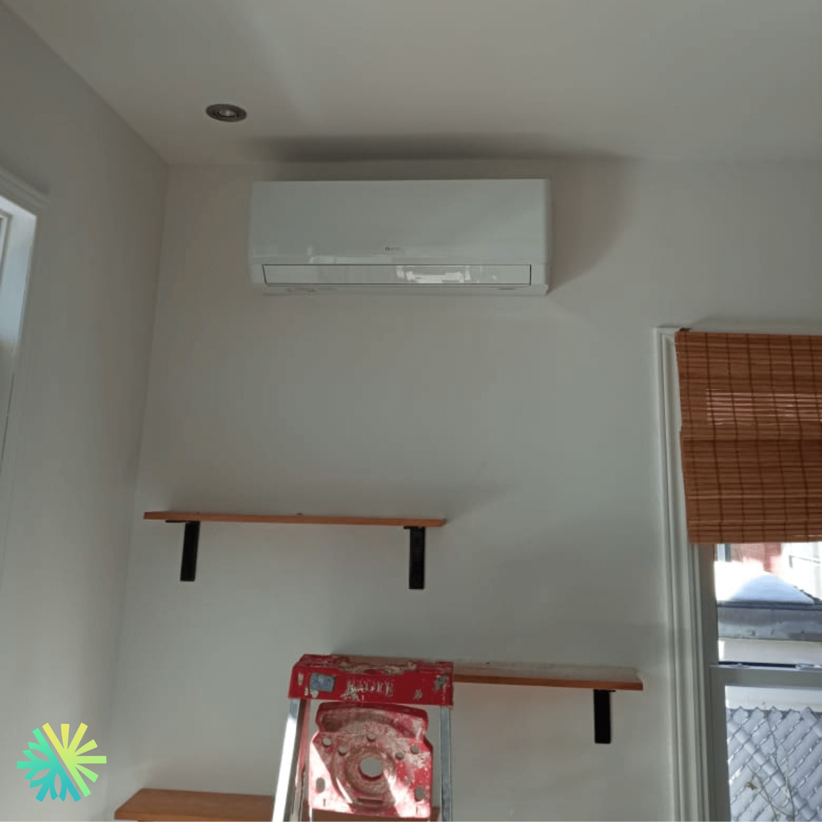 Installation Gree Crossover Wall-Mounted Heat Pump in Ville-Marie