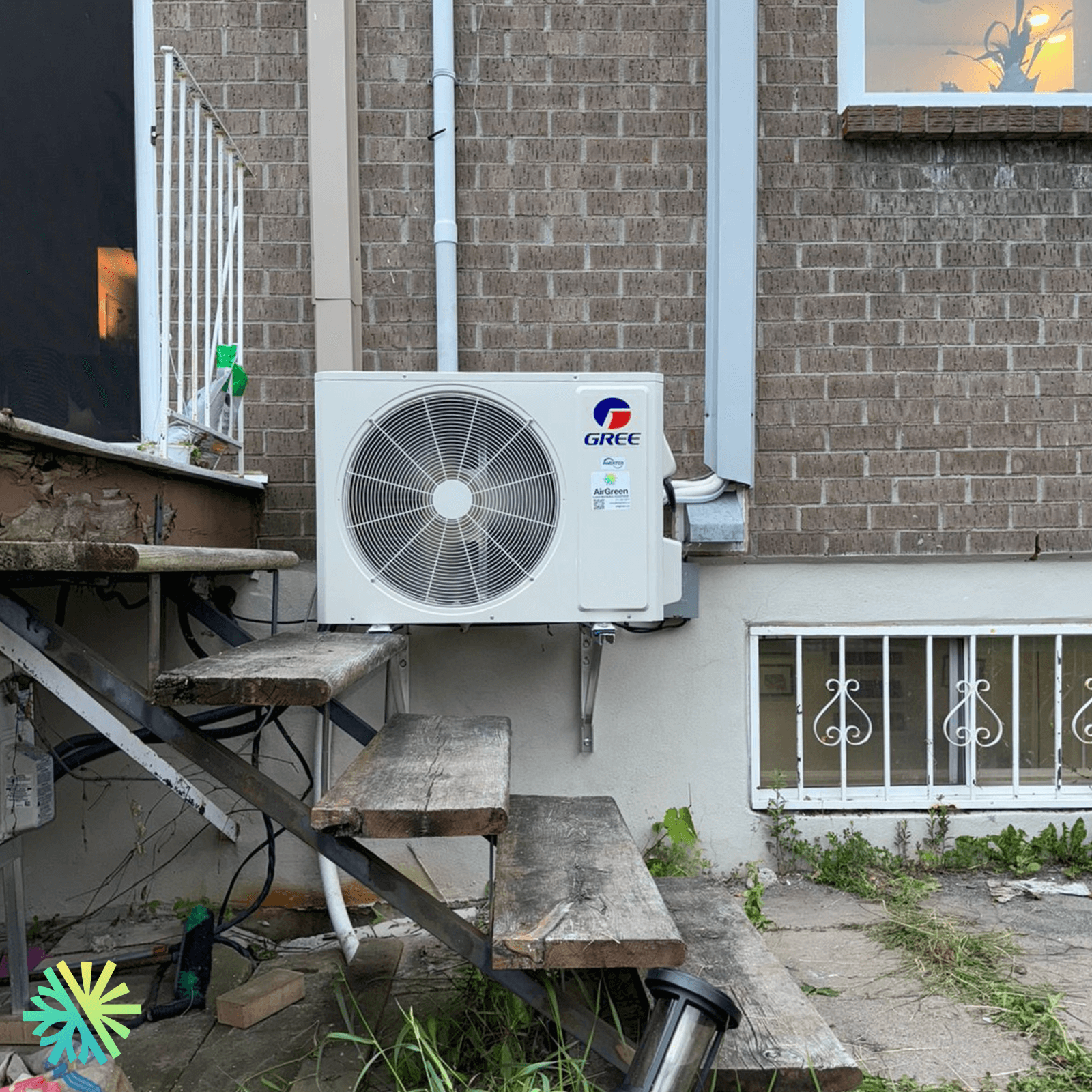 Installation of a GREE VIREO GEN3 Mini Split Heat Pump in Boucherville ...