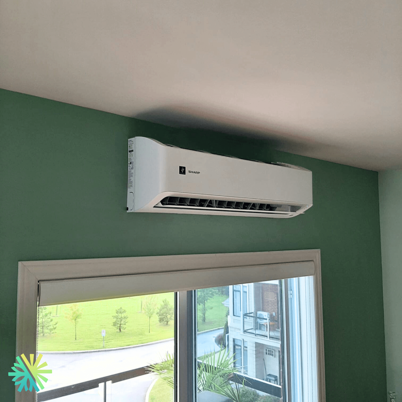 Installation of a Sharp ZU1 Wall-Mounted Heat Pump in Saint-Lambert