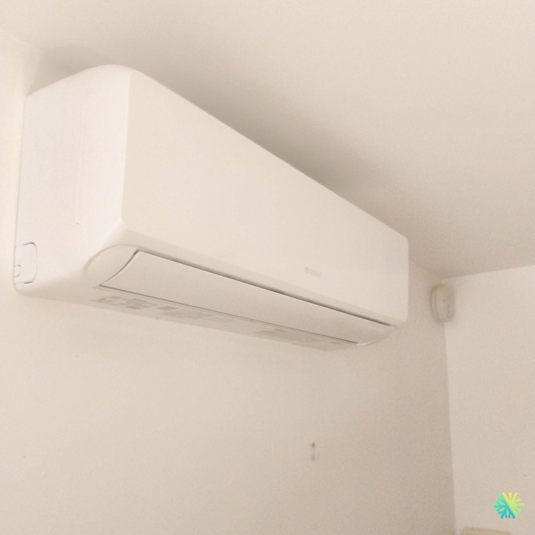 Installation of a GREE FREE MATCH R32 Heat Pump Double Zone - 2 Zones ...